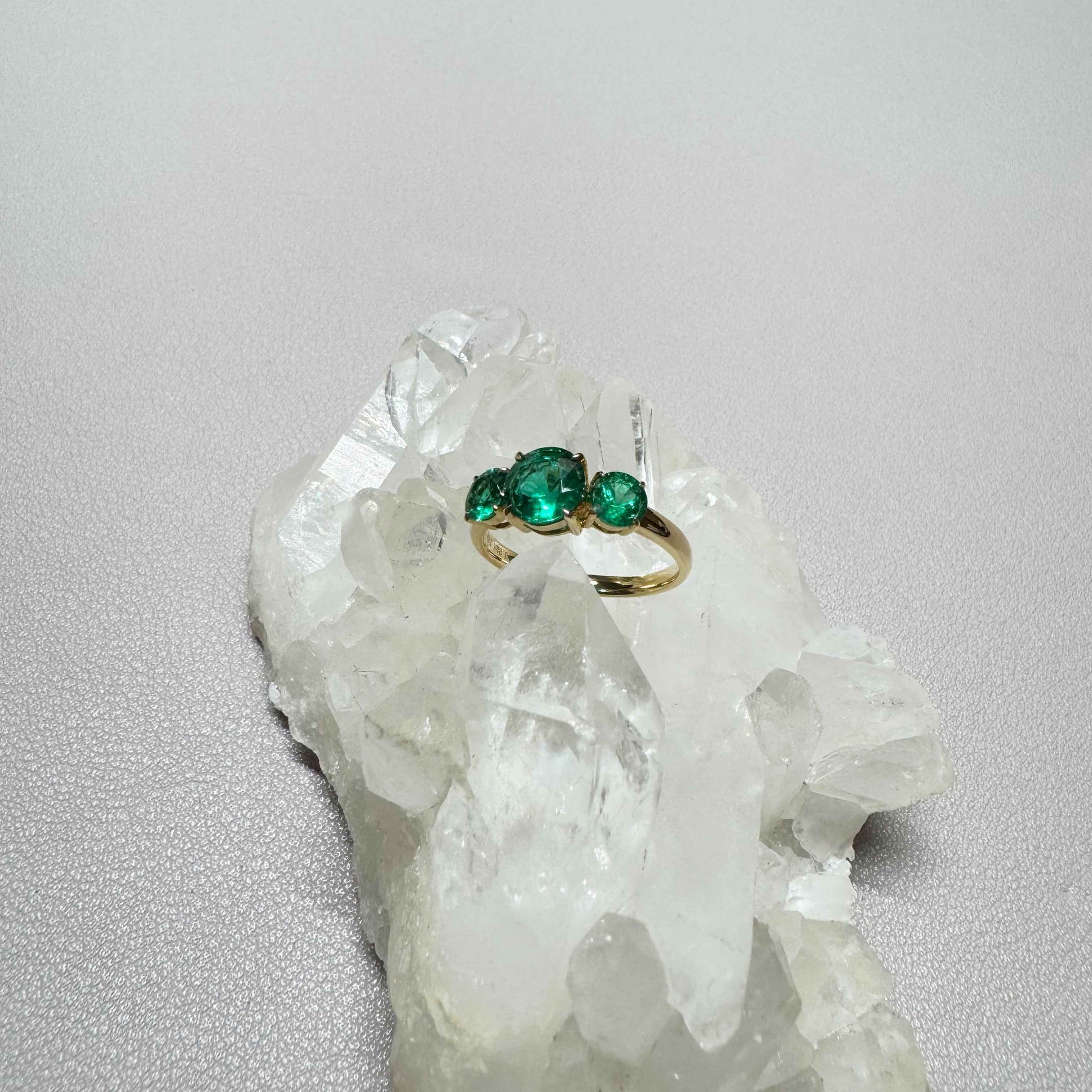 raw cut emerald ring